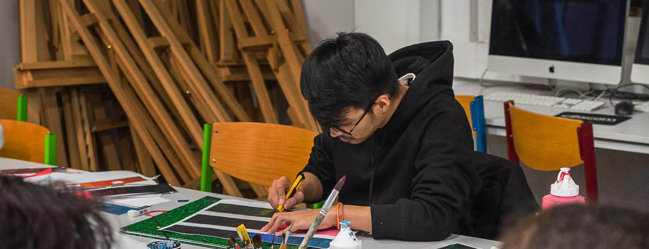 Cifacom | Ecole des métiers du graphisme et de l'audiovisuel