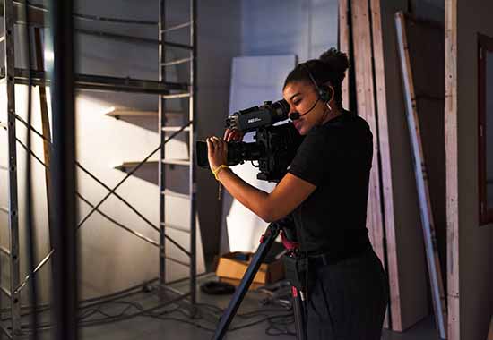 Le métier de cadreur | Cifacom